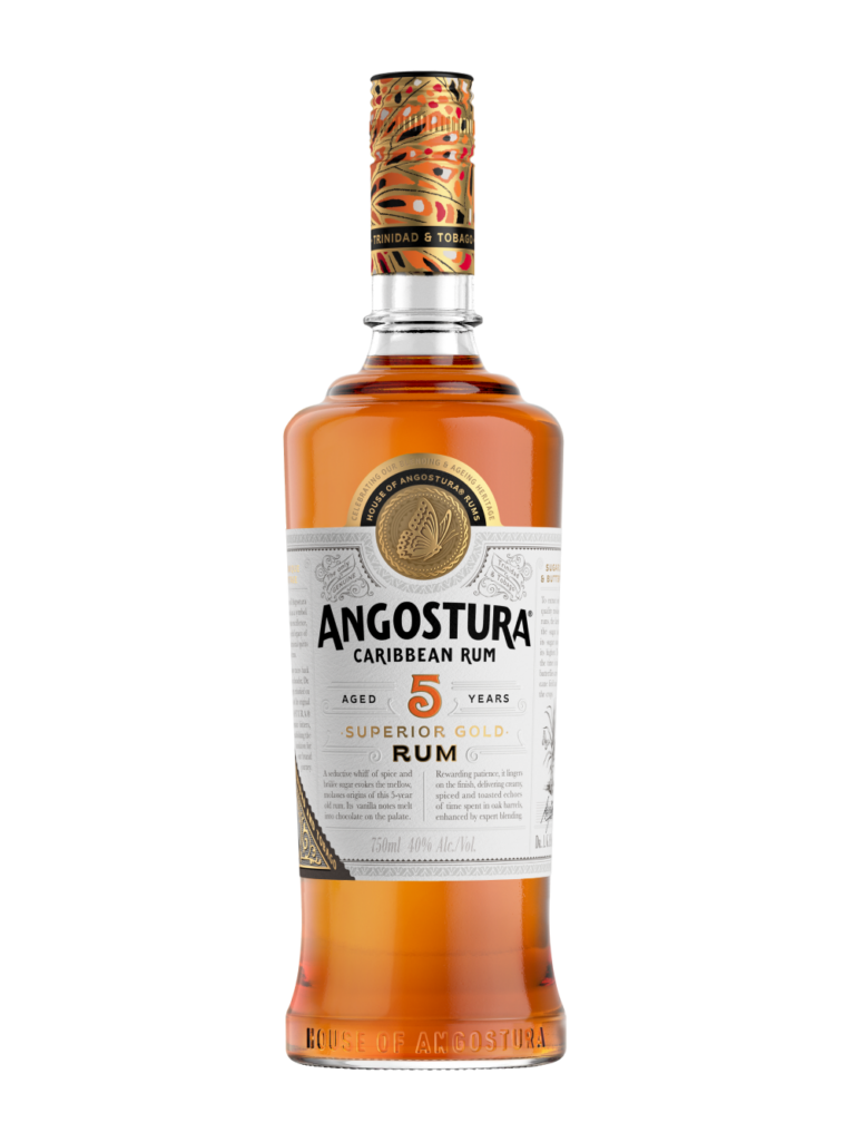 Rum & Ginger Ale | Cocktail recipe and ingredients